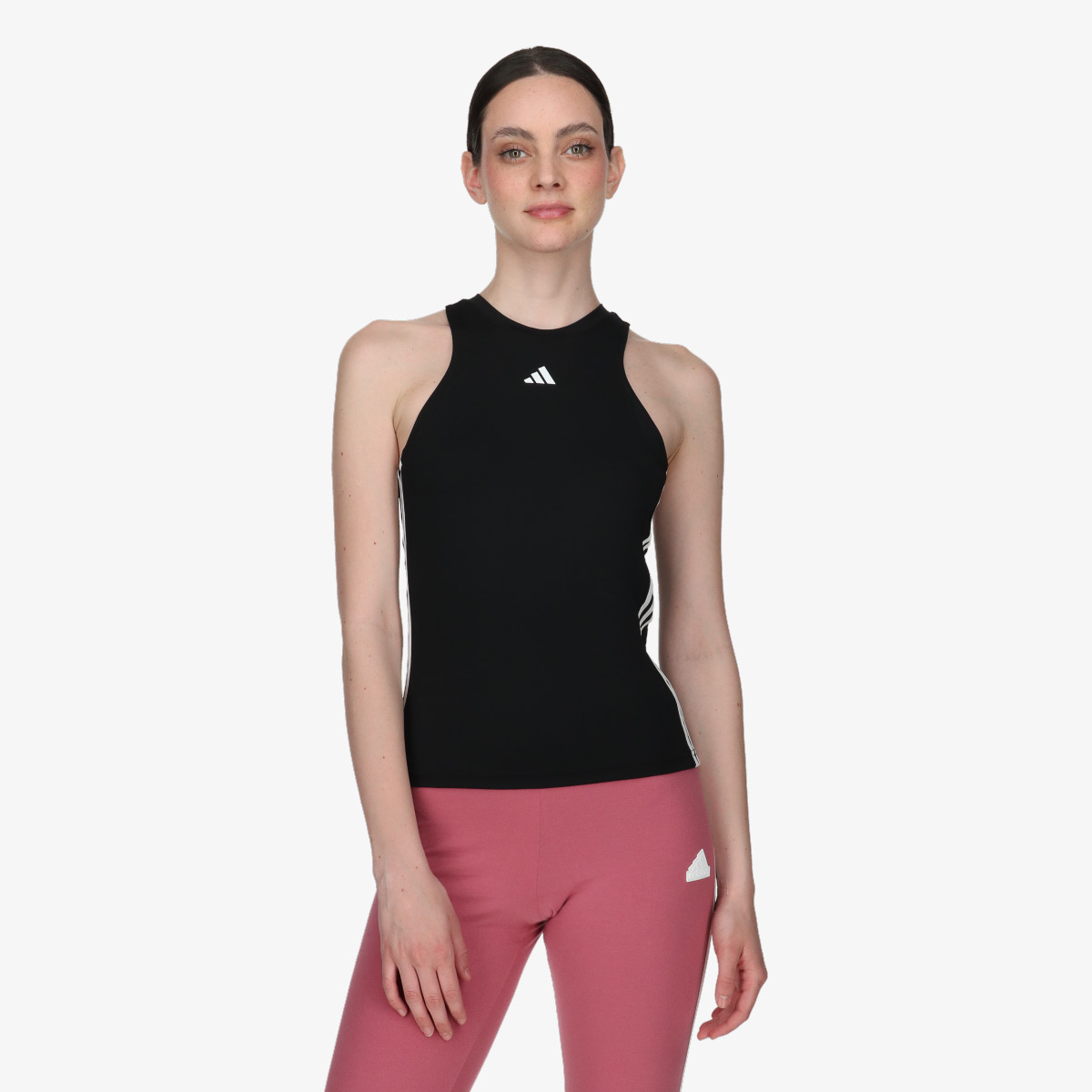 adidas ESSENTIALS | Спортни обувки, дрехи, оборудване